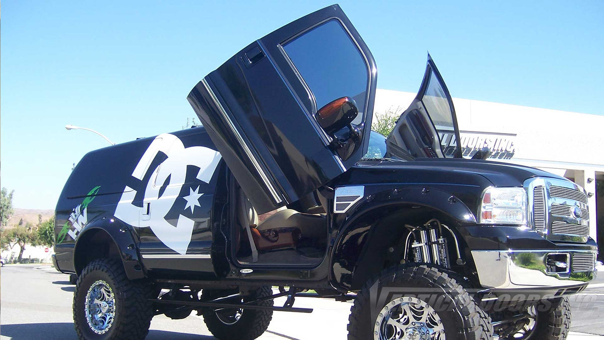 Ford Excursion 2000-2005 Vertical Lambo Doors Conversion Kit from VDI ...